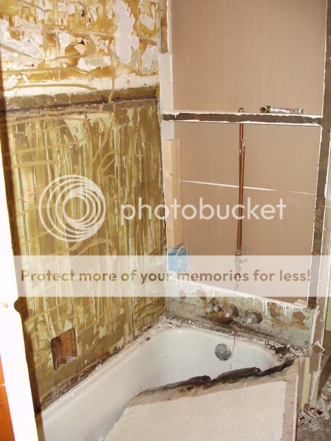 Gross Bathroom Pictures, Images & Photos | Photobucket